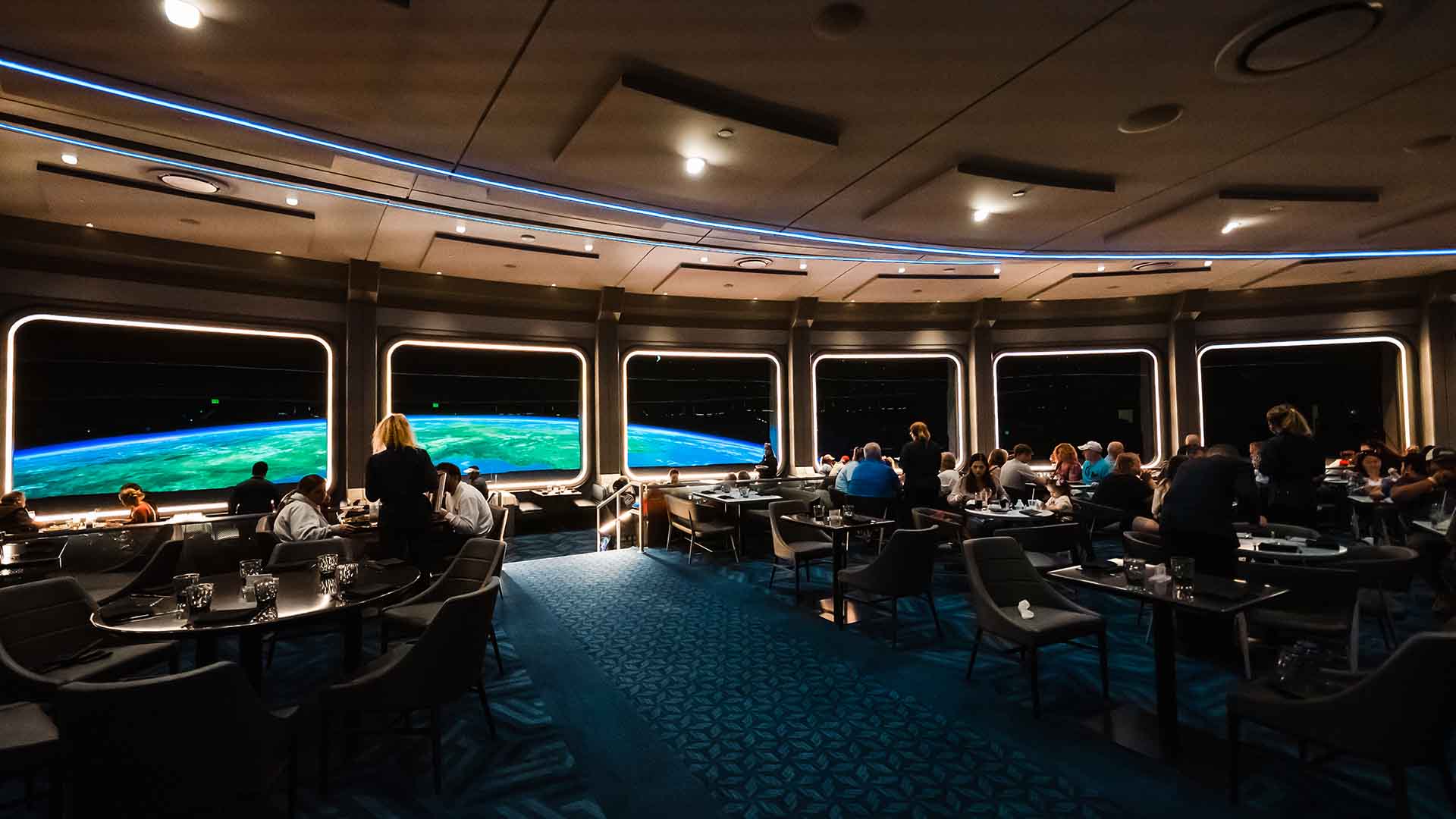 Review: Space 220 Restaurant – The MouseWatcher Blog